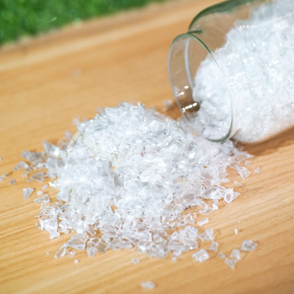 r PET Flakes Clear - Polindo Utama Recycle